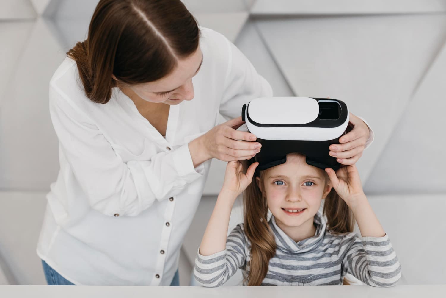 Potential of Virtual Reality for Speech Therapy